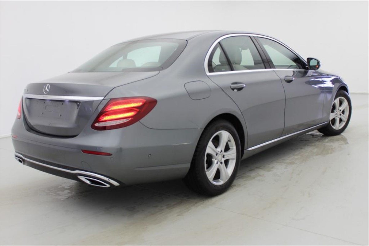 Mercedes-Benz E-Class 220d Technology Edition Avantgarde